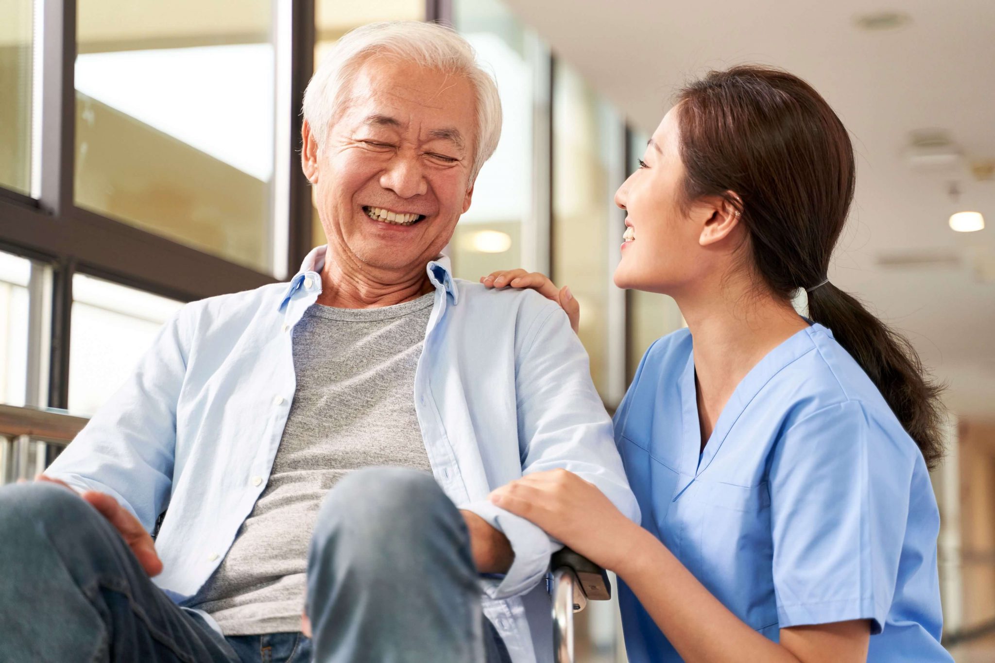 How To Create A Supportive Environment For Seniors With Dementia ...